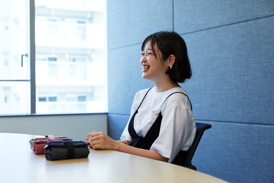 【marna】さまざまなシーンに寄り添う。「fuu ネックピロー」｜マーナ公式オンラインストア_ Marna Inc.